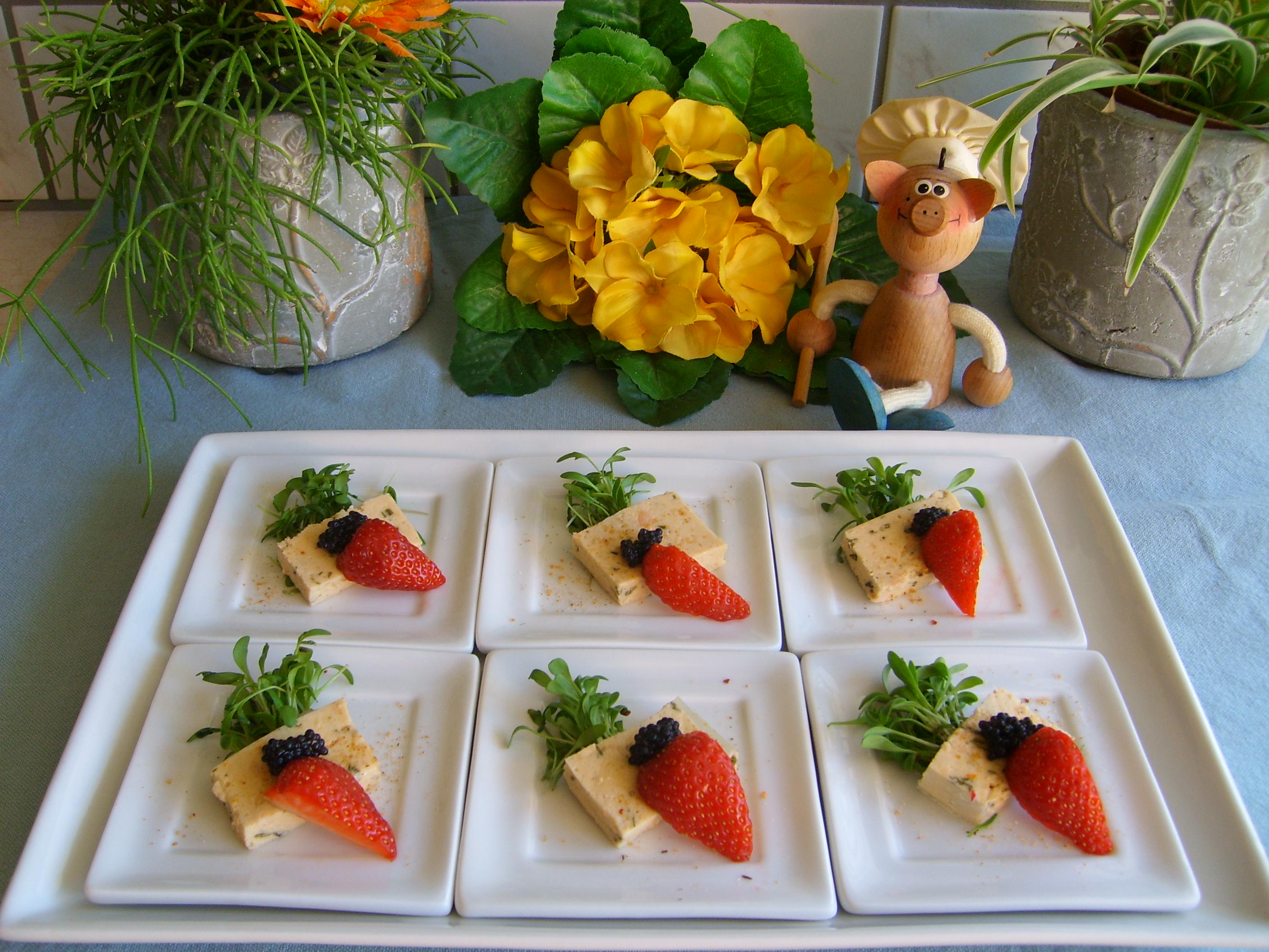 Hapje: zalmterrine met bieslook - Online Recepten - KookJij Hapje: zalmterrine met bieslook - Online Recepten - KookJij